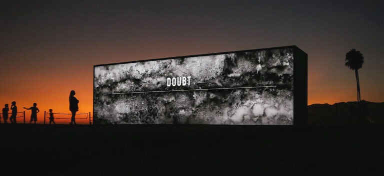 Pylon Signs | Custom Plaza Signs | Los Angeles and US-wide | Front Signs