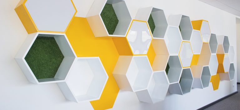 Wooden Signs | Custom Wood Signs | Los-Angeles and US-wide | Front Signs