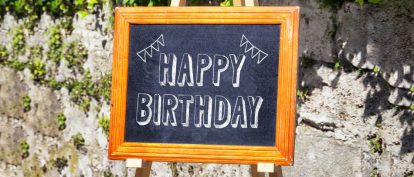 10 Best Birthday sign decor ideas | Blog | Front Signs