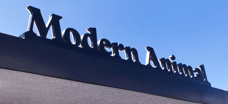 3D Signs and Letters | Custom 3D Logo Signs | Front Signs