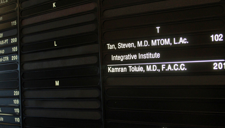 Lobby Signs | Custom Office Reception Signs in Los Angeles | Front Signs