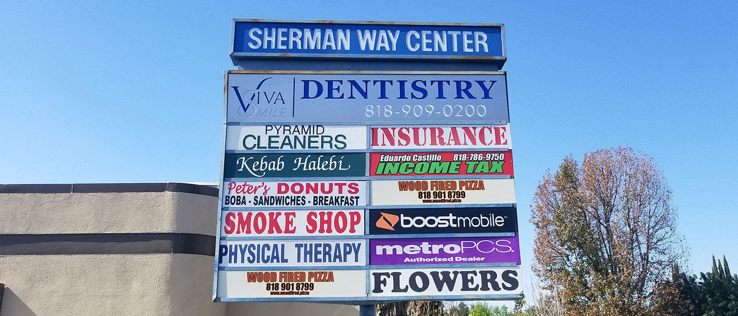 Illuminated Pylon Signs