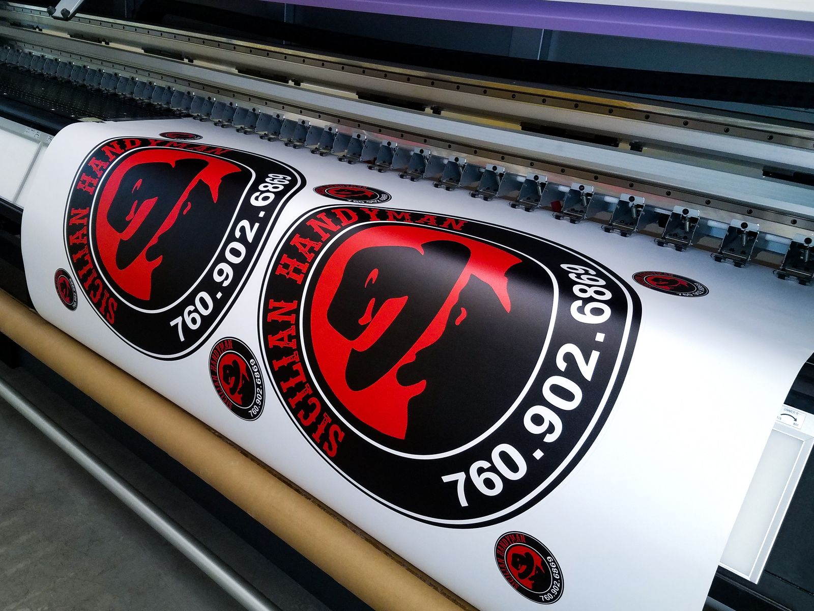 Customized Opaque Vinyl Decal Printing Process Front Signs