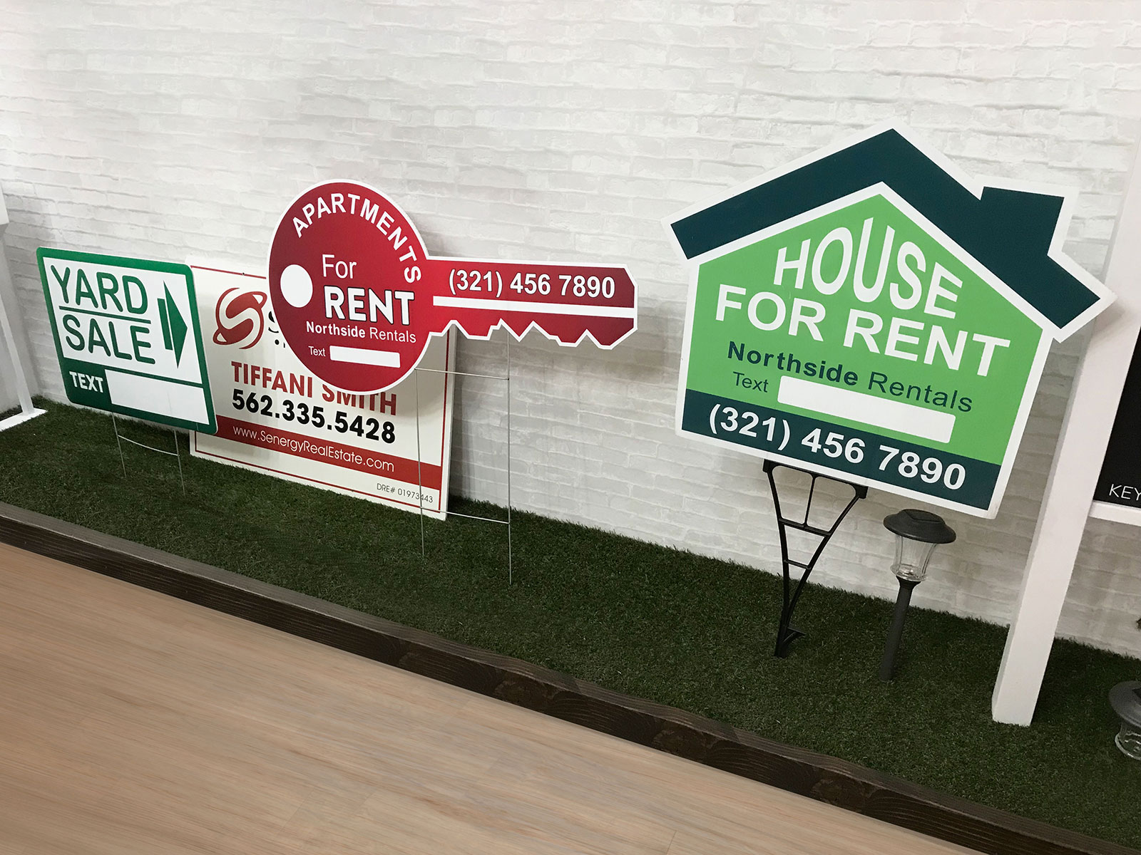 Yard & Real Estate Signs | Custom Lawn, Open House & For Sale Signs in LA