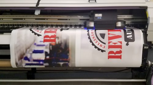 Printing process of an advertising custom decal | Front Signs