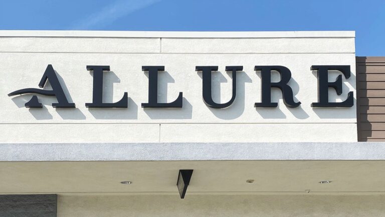 Salon Signs | Spa Signs | Los Angeles, US Wide - Front Signs