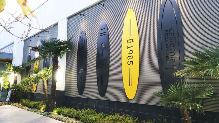 Aluminum Signs | Metal Business Signs | Los Angeles, US-wide | Front Signs