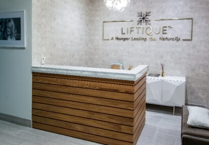 Salon Signs | Spa Signs | Los Angeles, US Wide - Front Signs