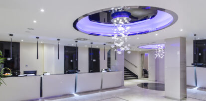 Dazzling Lobby Design Ideas Sure to Please Your Guests | Blog