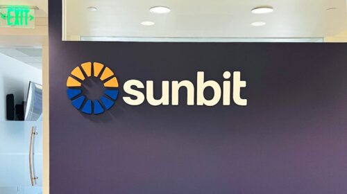 Sunbit office 3D letters made of acrylic | Front Signs
