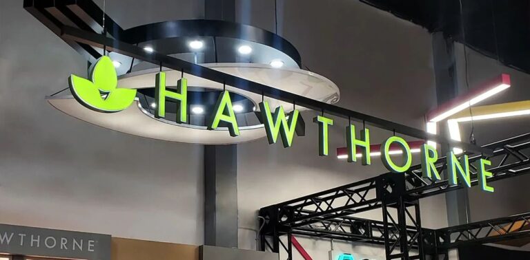 Striking Office Branding Solutions to Revamp Your Venue | Blog