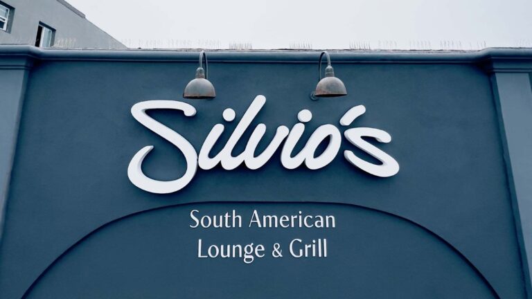 Silvio's restaurant sign made of acrylic | Front Signs