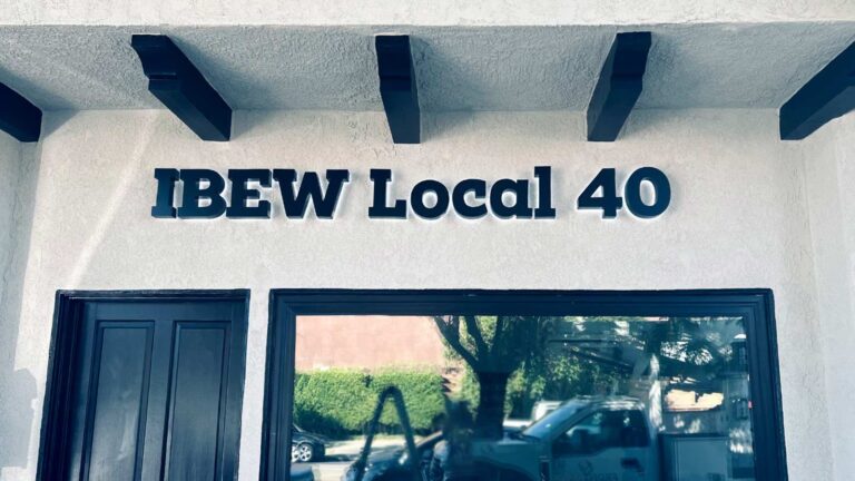 IBEW Local 40 reverse channle letters made of aluminum | Front Signs