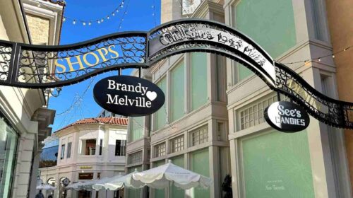 Eye-catching store signs installed outdoors | Front Signs