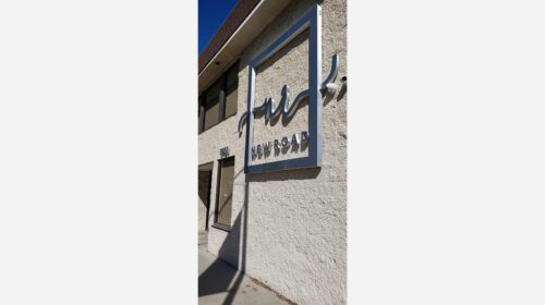 New Road large logo sign made of aluminum | Front Signs