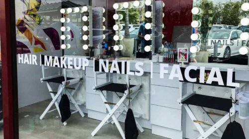 Window vinyl letterings for a beauty salon | Front Signs